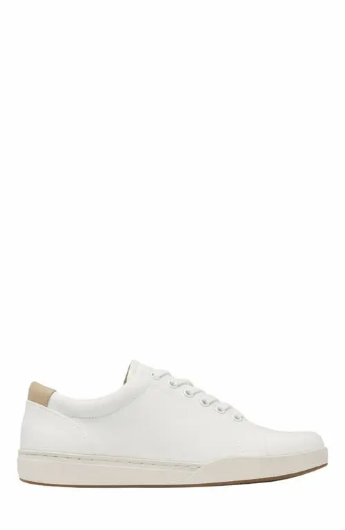 ABEO Encore Sneaker - White Canvas - Regular