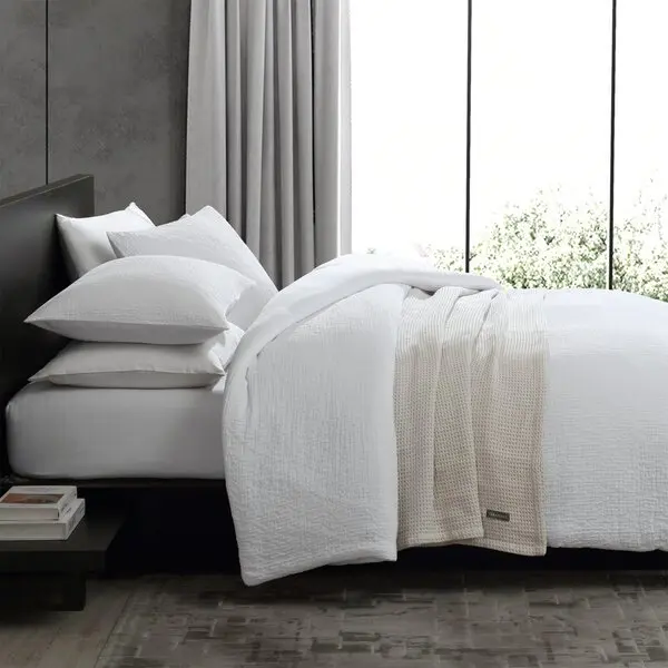 Vera Wang Puckered Textured 3 Pc. Comforter Set - White