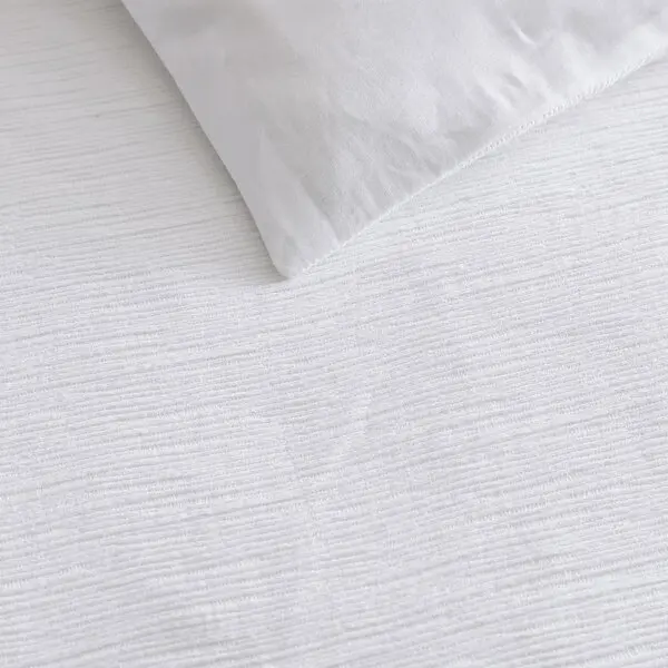 Vera Wang Solid Textured Pleats 3 Piece Duvet Cover Set, Queen