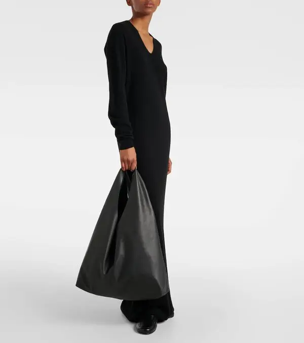 THE ROW Bindle Medium Leather Tote Bag - Black