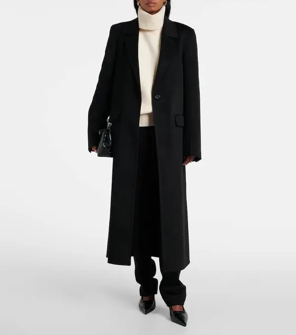 TOTEME Wool And Cashmere-blend Turtleneck Sweater