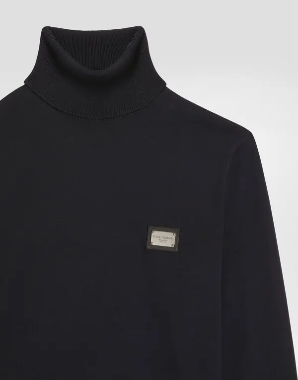 Dolce & Gabbana Wool Turtle-neck Sweater With Branded Tag - Blue
