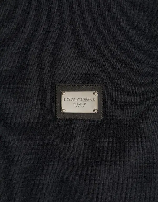 Dolce & Gabbana Wool Turtle-neck Sweater With Branded Tag - Blue