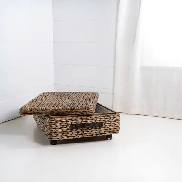 HAPPIMESS Chett Minimalist Hand-woven Hyacinth/wood Underbed Storage Bin With Wheels And Handles - Brown Wash