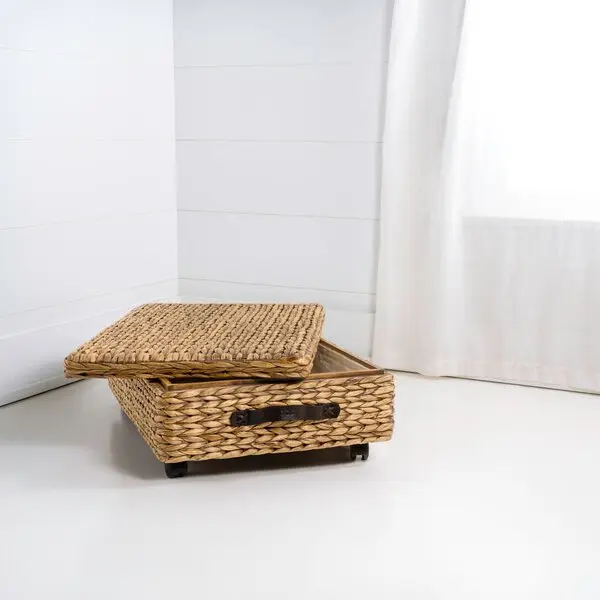 HAPPIMESS Chett Minimalist Hand-woven Hyacinth/wood Underbed Storage Bin With Wheels And Handles - Natural