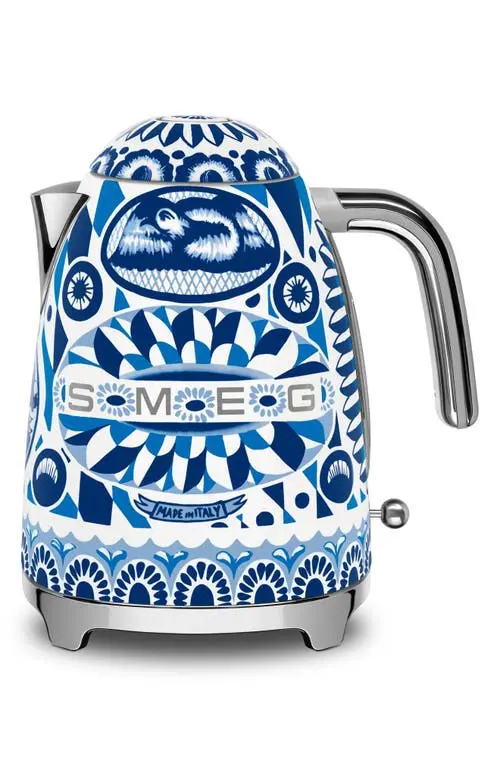 SMEG X Dolce & Gabbana '50s Style 7-cup Electric Kettle - Blu Mediterraneo