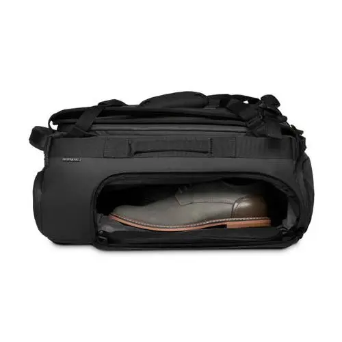 NOMATIC 30l Water Resistant Travel Bag