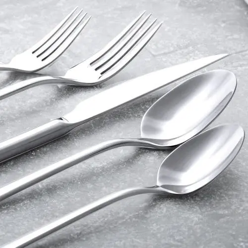 ITALIC Emilia Mirror Flatware Set