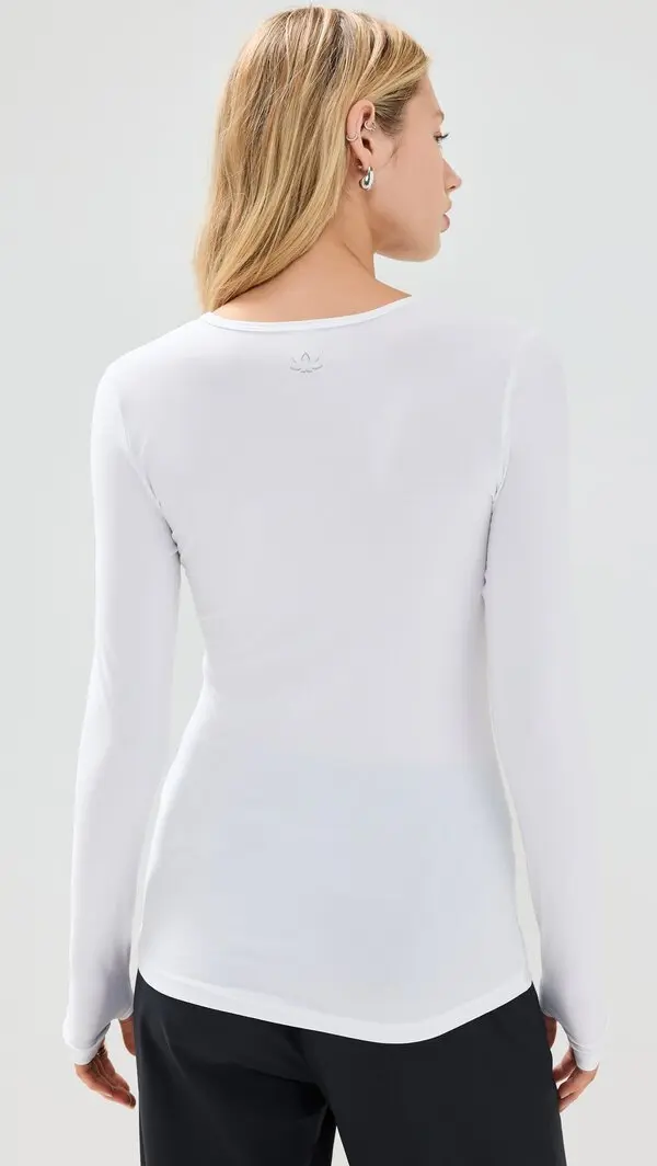 Beyond Yoga Classic Crewneck Pullover - Cloud White