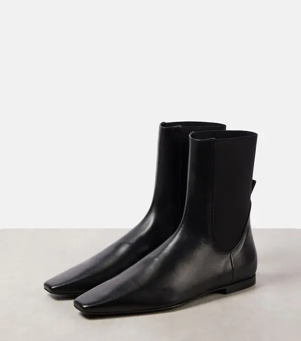 TOTEME Leather Chelsea Boots