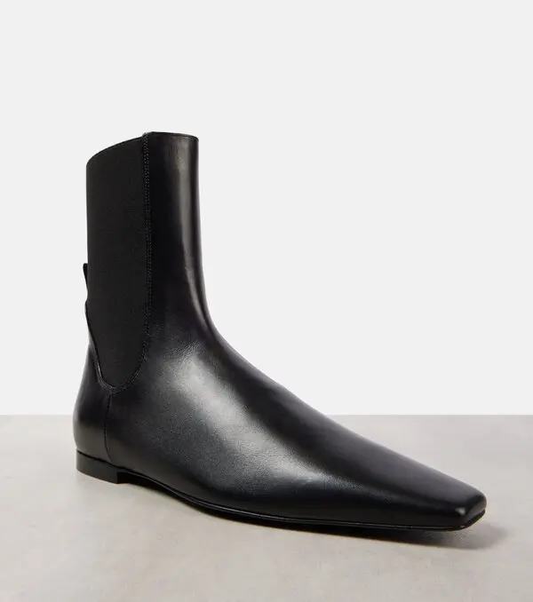 TOTEME Leather Chelsea Boots