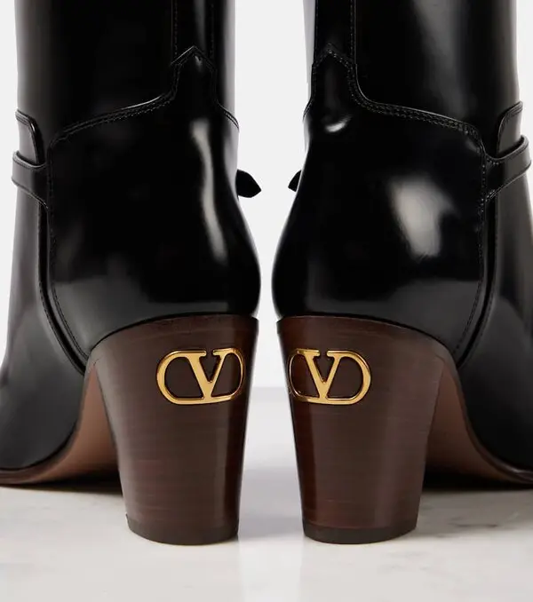Valentino Garavani Pattie 75 Leather Knee-high Boots - Black