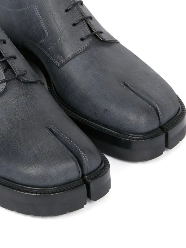 MAISON MARGIELA Tabi Derby Lace-up Shoes