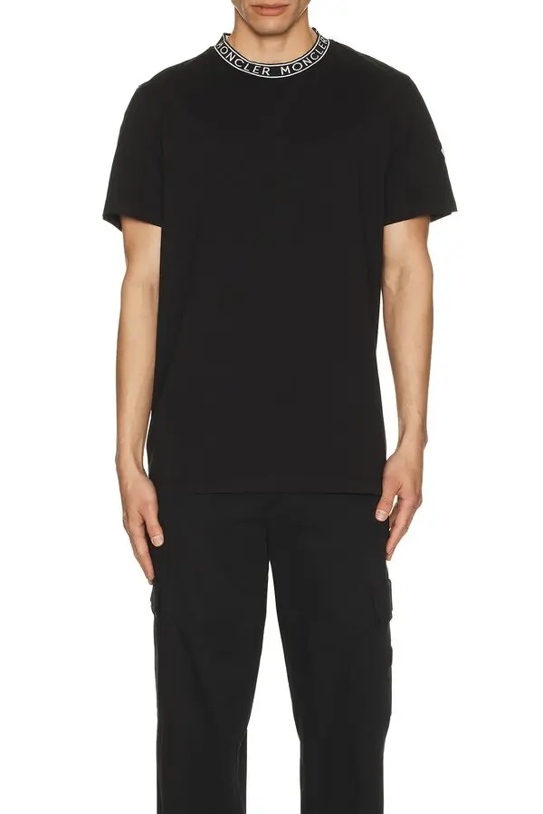 Moncler T-shirt