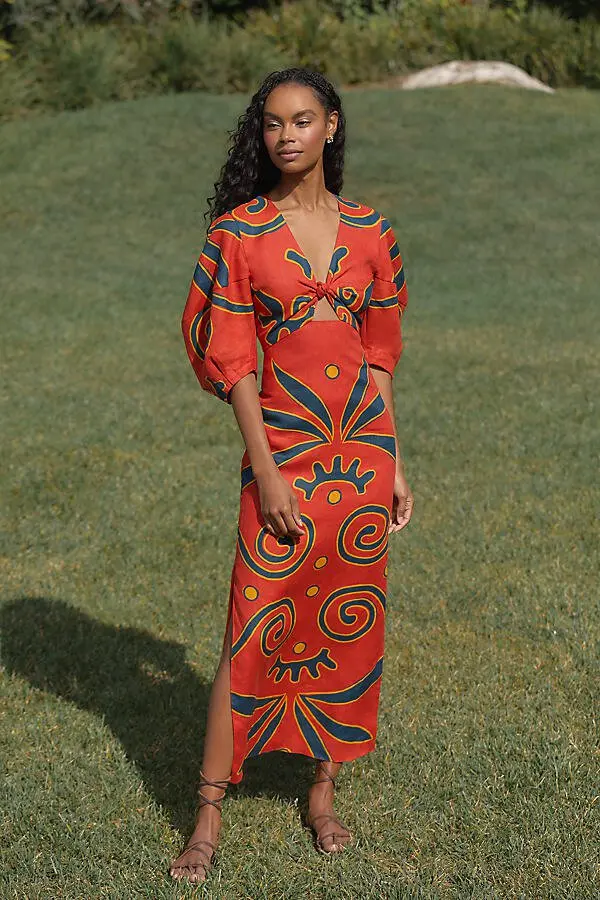 cala de la cruz dress Tia Model wears size XS Lizzie Dress - l