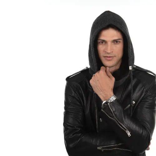 NIRVANNA DESIGNS Hand-knitted Hero Hood - Cocoa