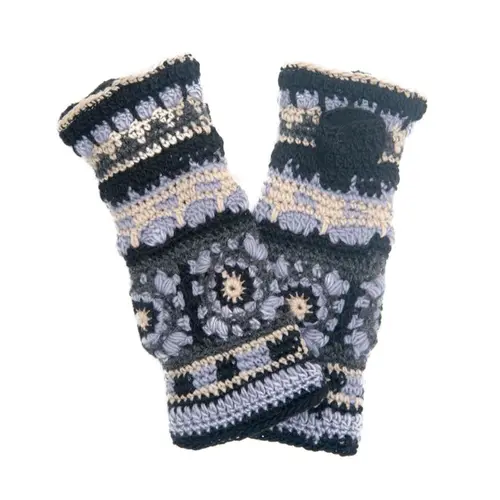 NIRVANNA DESIGNS Dreams Crochet Handwarmers - Blue Combo