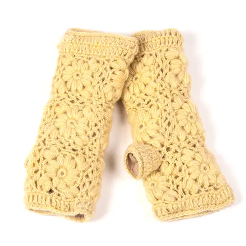 NIRVANNA DESIGNS Flower Crochet Fingerless Handwarmers - Eggnog