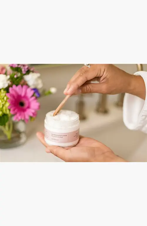 LIZUSH Cbd Body Scrub