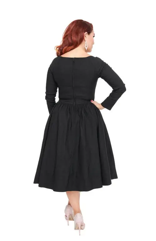 Unique Vintage Sweetheart Long Sleeve Swing Dress