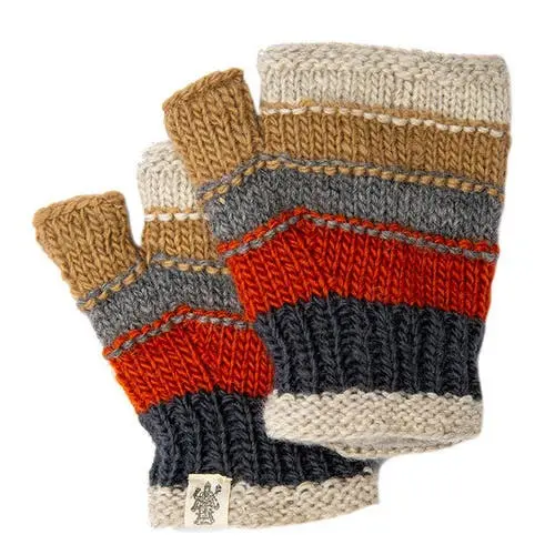 NIRVANNA DESIGNS Short Cuff Handwarmers - Oatmeal
