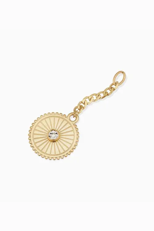 ORADINA 14k Gold Stellar Charm