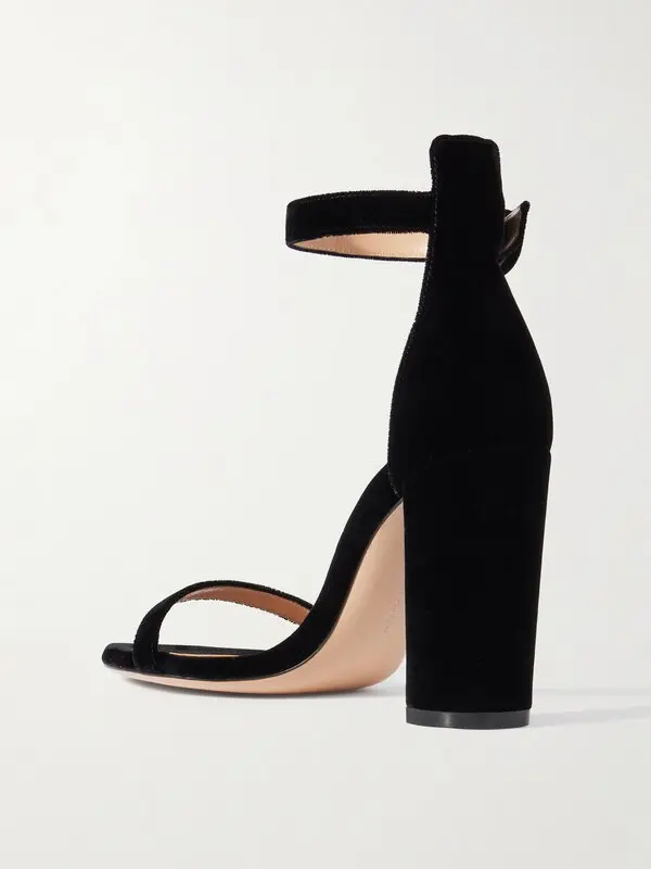 GIANVITO ROSSI Gaeta 105 Velvet Sandals - Black