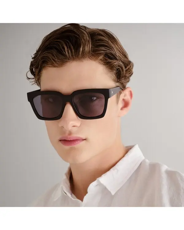 Le Specs Weekend Riot Sunglasses