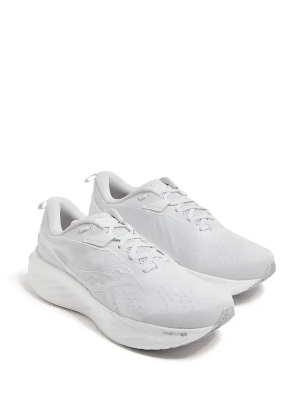 Saucony Triumph 22 Sneakers