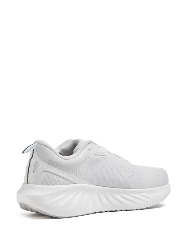 Saucony Triumph 22 Sneakers