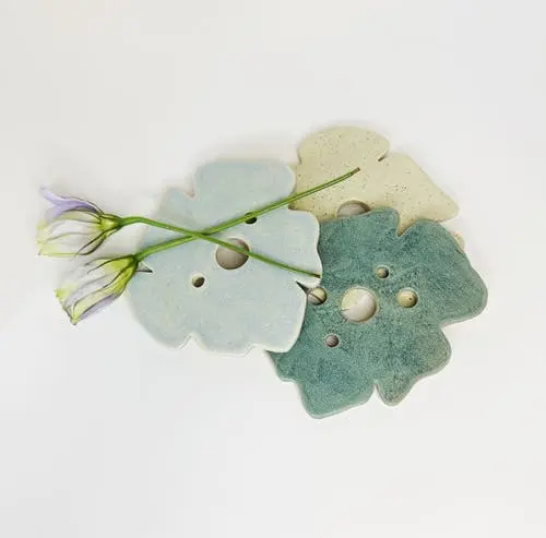 MIKKARBO Flower Frogsset Of 2 - Blue