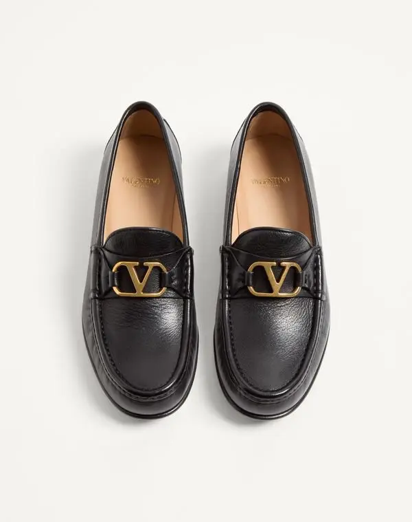 Valentino Garavani Vlogo Signature Buffalo Loafer - Black