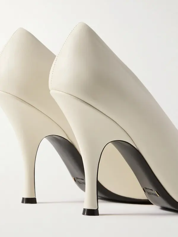 Khaite Eva Leather Pumps - Neutrals