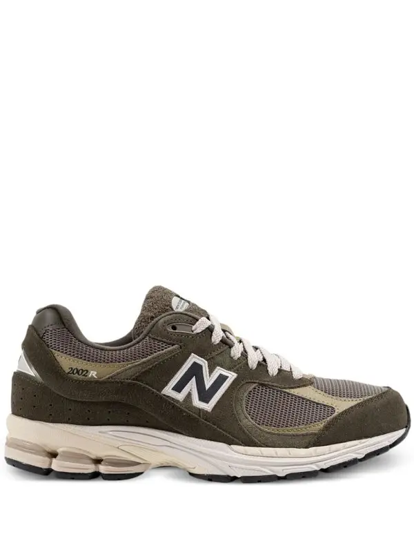NEW BALANCE 2002 Sneakers - Green