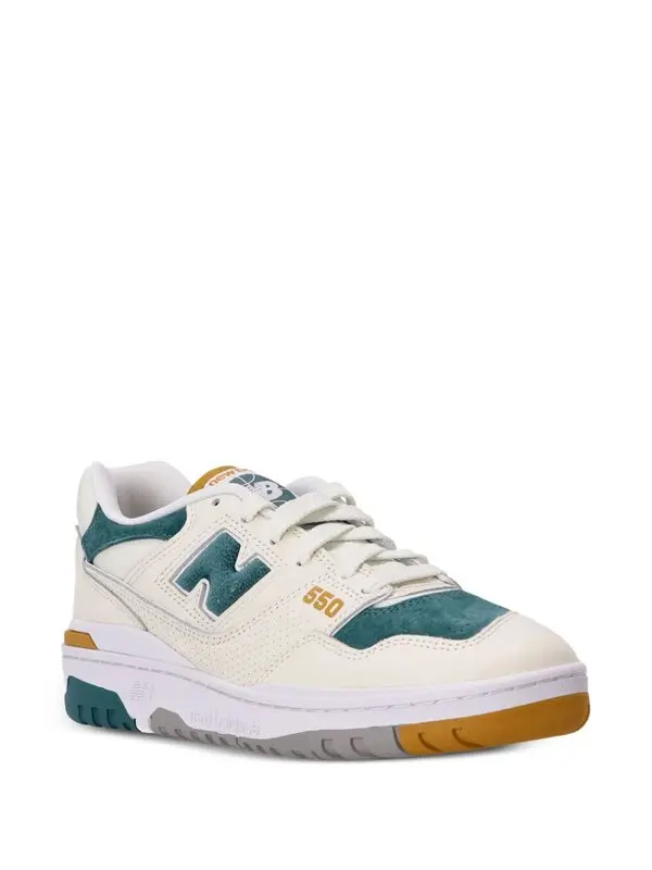 NEW BALANCE 550 Sneakers - Neutrals