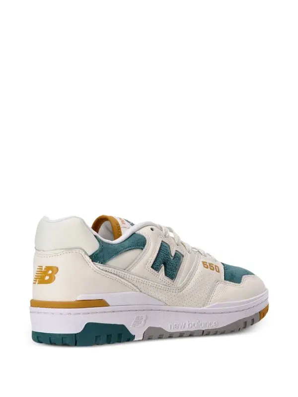 NEW BALANCE 550 Sneakers - Neutrals