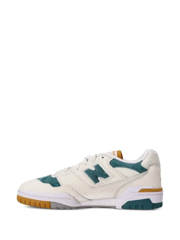 NEW BALANCE 550 Sneakers - Neutrals