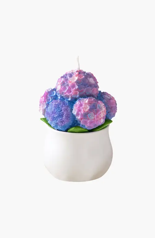 SOUTHLAKE GIFTS Hydrangea Candle - Violet