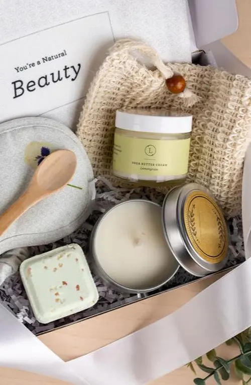 LIZUSH Winter Care Package Set