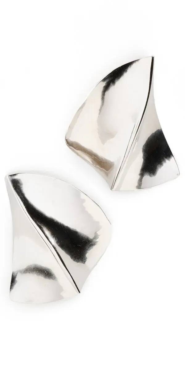 Shashi Andreia Earrings - Silver
