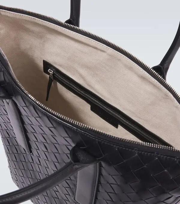 Bottega Veneta Classic Intrecciato Leather Tote Bag