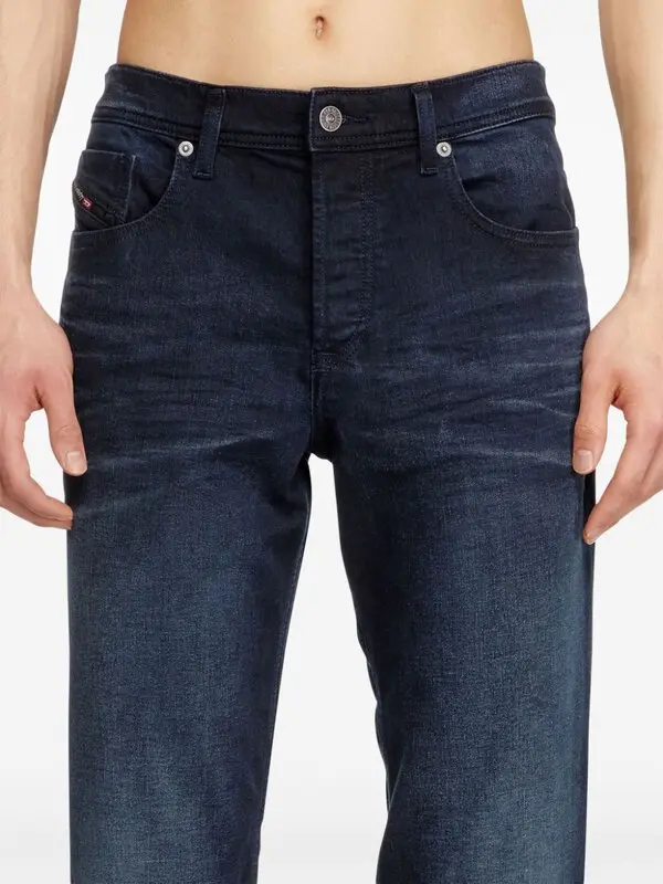 DIESEL® 2023 D-finitive 0bmbx Tapered Jeans - Blue