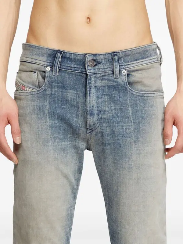 DIESEL® 1979 Sleenker 09k57 Jeans - Blue