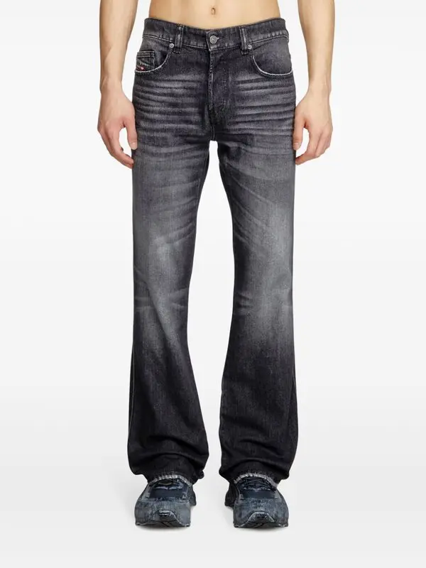 DIESEL 1998 D-buck 09l50 Bootcut Jeans