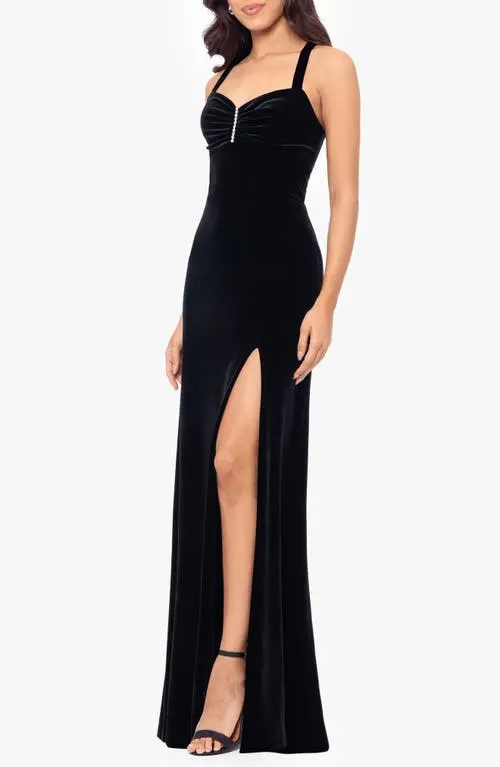 BLONDIE NITES Slit Velvet Gown - Black