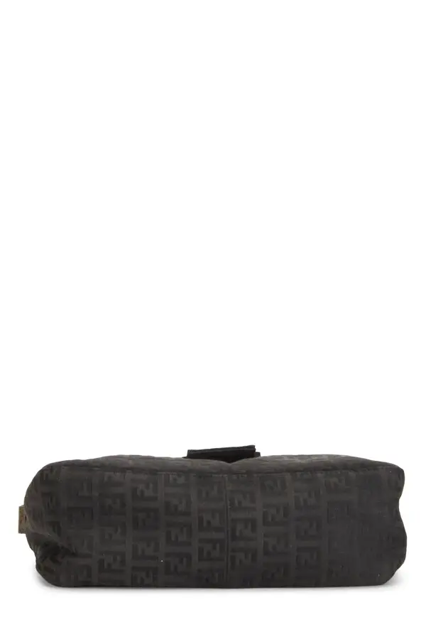 Fendi Zucchino Shoulder Bag - Black