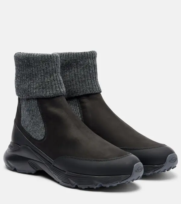 TOD'S Leather Chelsea Boots - Black