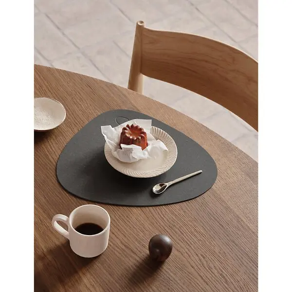 LIND DNA Nupo Flecked Leather Placemat 37cm X 44cm - Anthracite