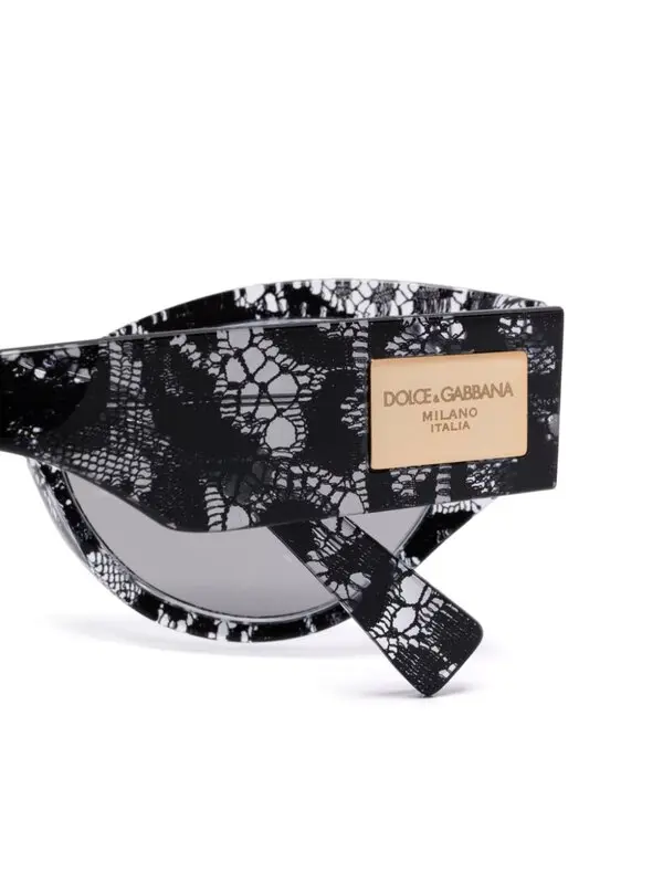 Dolce & Gabbana Logo-plaque Sunglasses