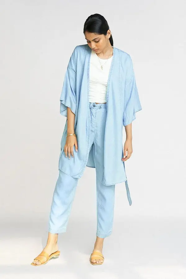 REISTOR Wrapped In Happiness Set In Denim